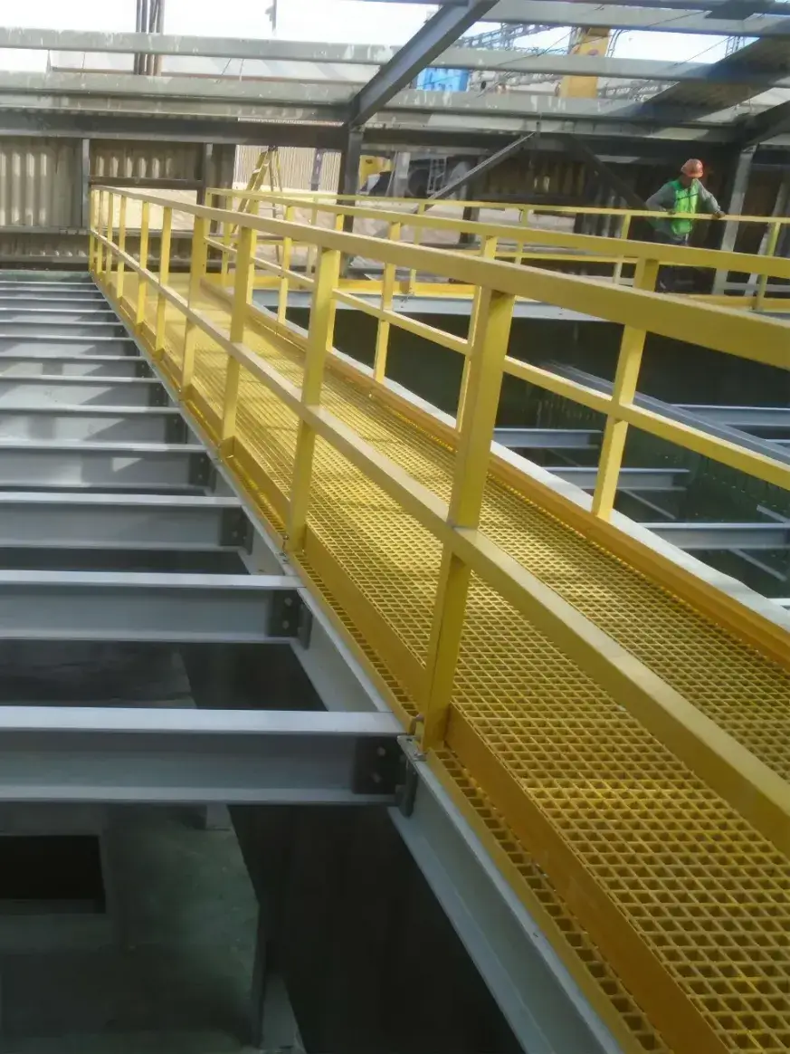 FRP Gratings for Industrial Flooring & Walkways