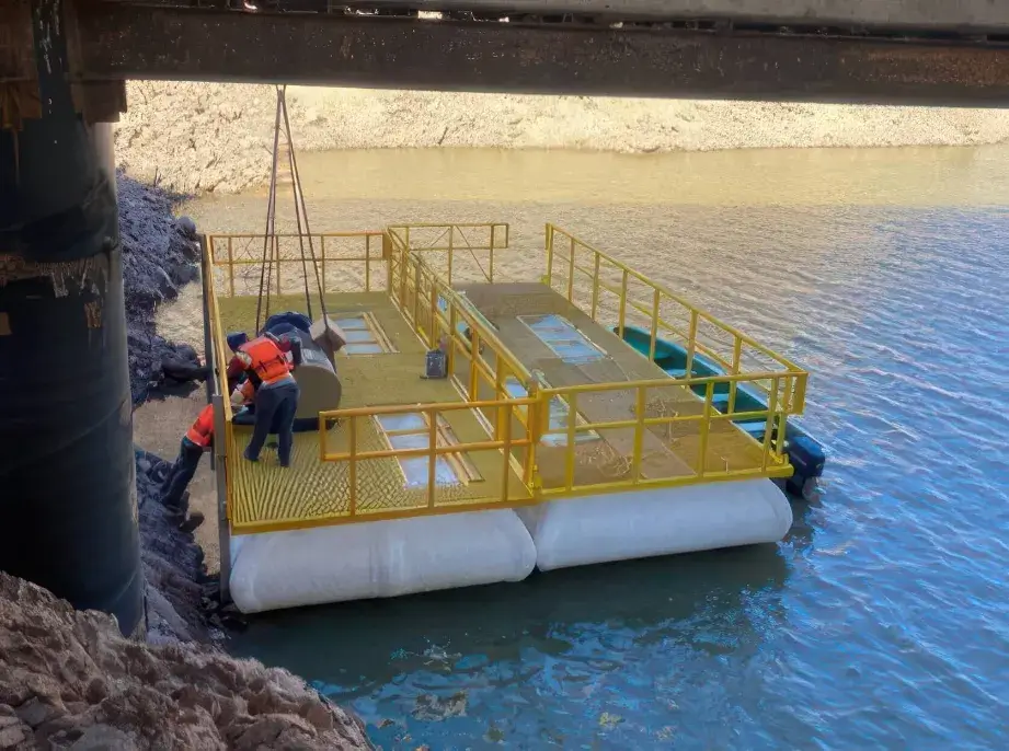 FRP Platforms, Barges & Walkways